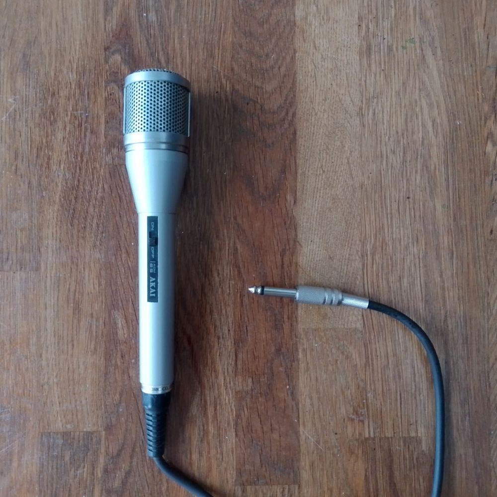 Akai ADM 65 Dynamic Microphone 1980s, Japan - IR Pack Featuring ...